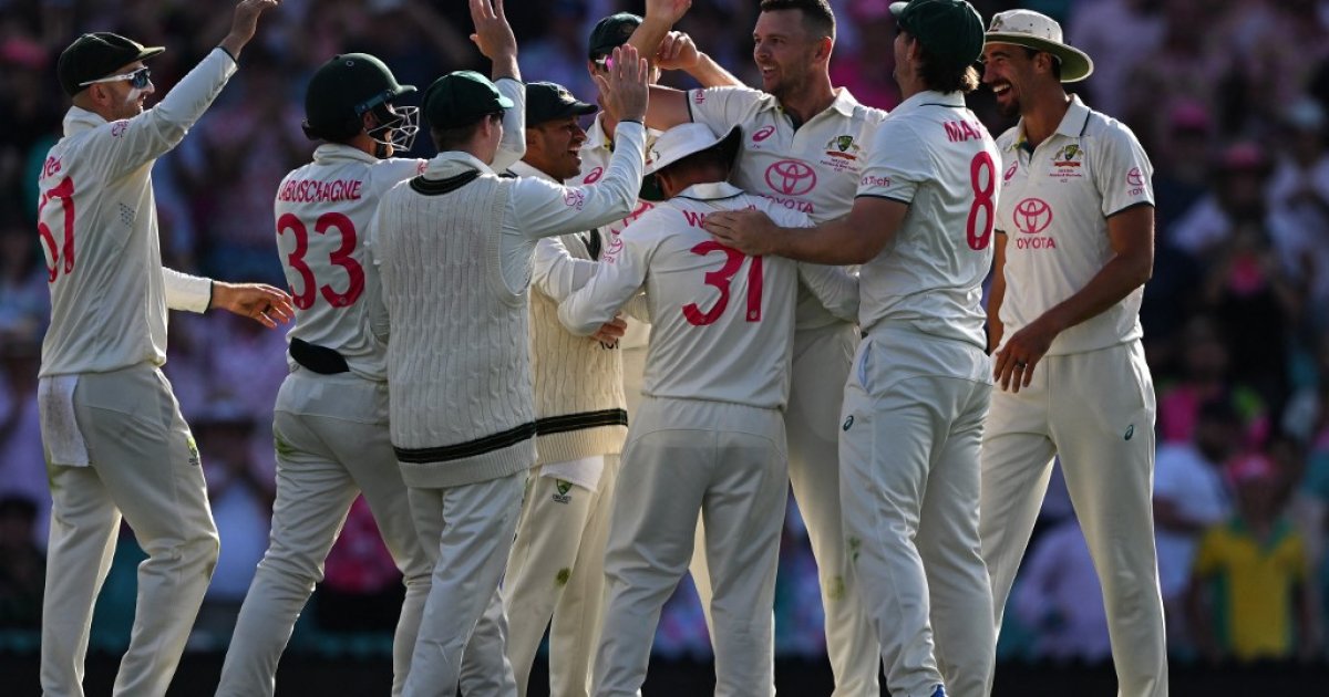 Hazlewood has Pakistan reeling after Jamal's 3rd Test heroics