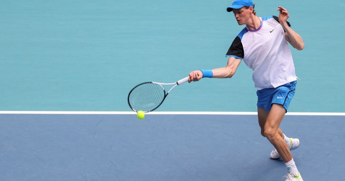 Sinner opens ATP Finals title bid with comfortable win