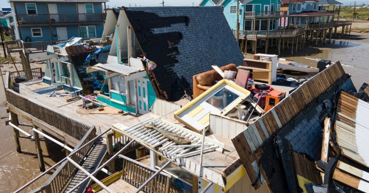 Eight killed after Beryl sweeps across US