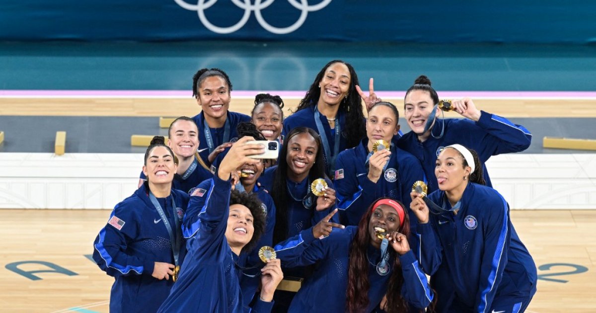 US pip China in Olympic medal table race