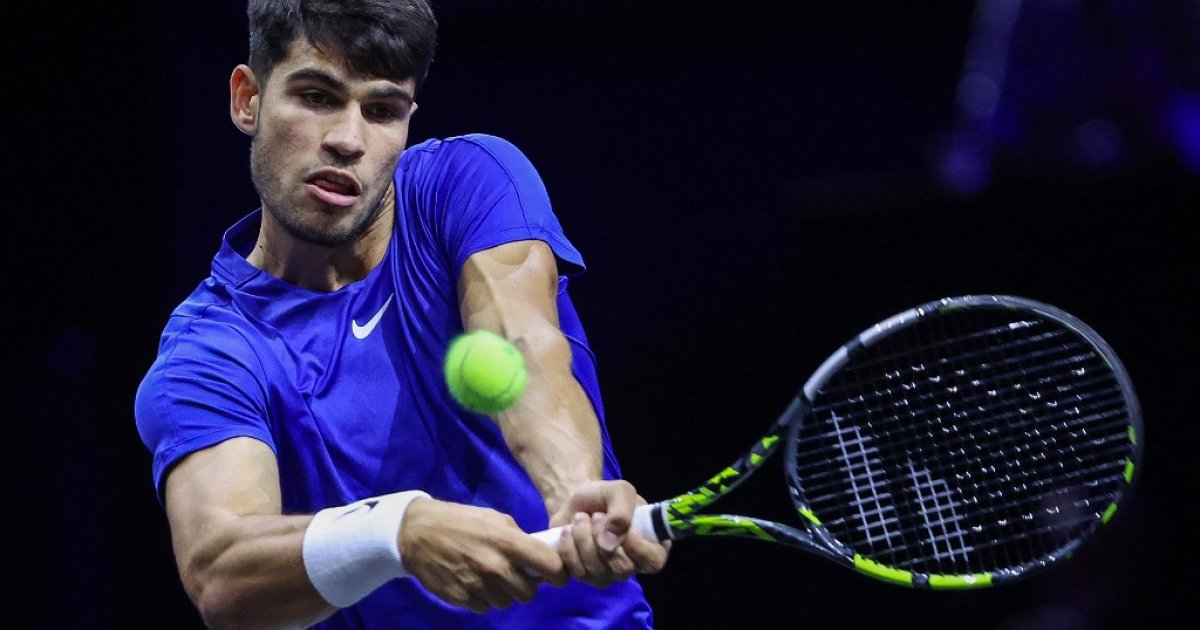 Alcaraz cruises in Rotterdam