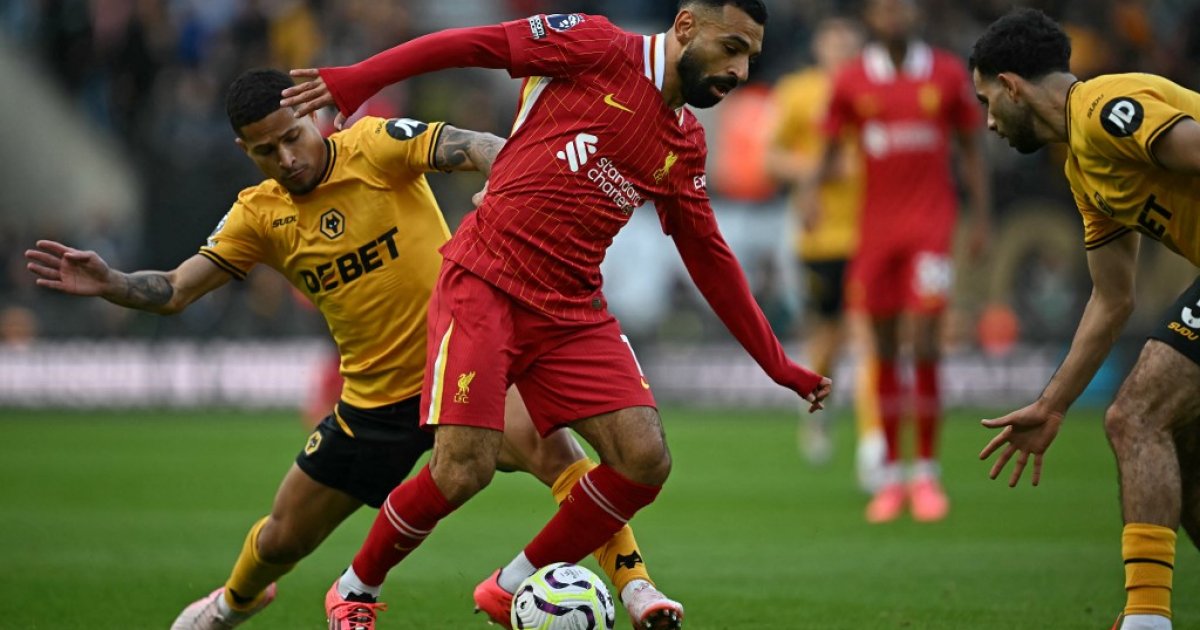 Salah sinks Wolves as Liverpool go top