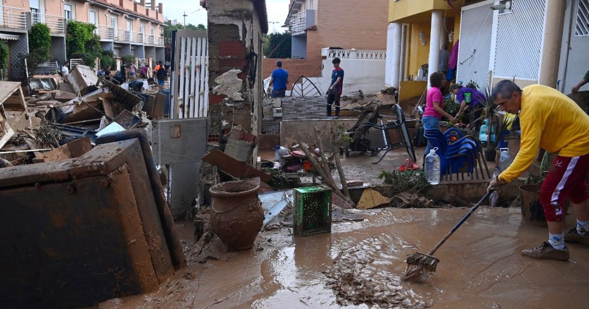 Spain flood death toll climbs to 205