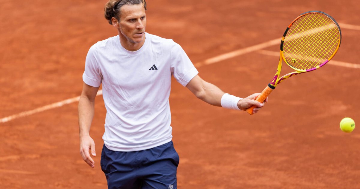 Diego Forlan braces for tennis pro debut