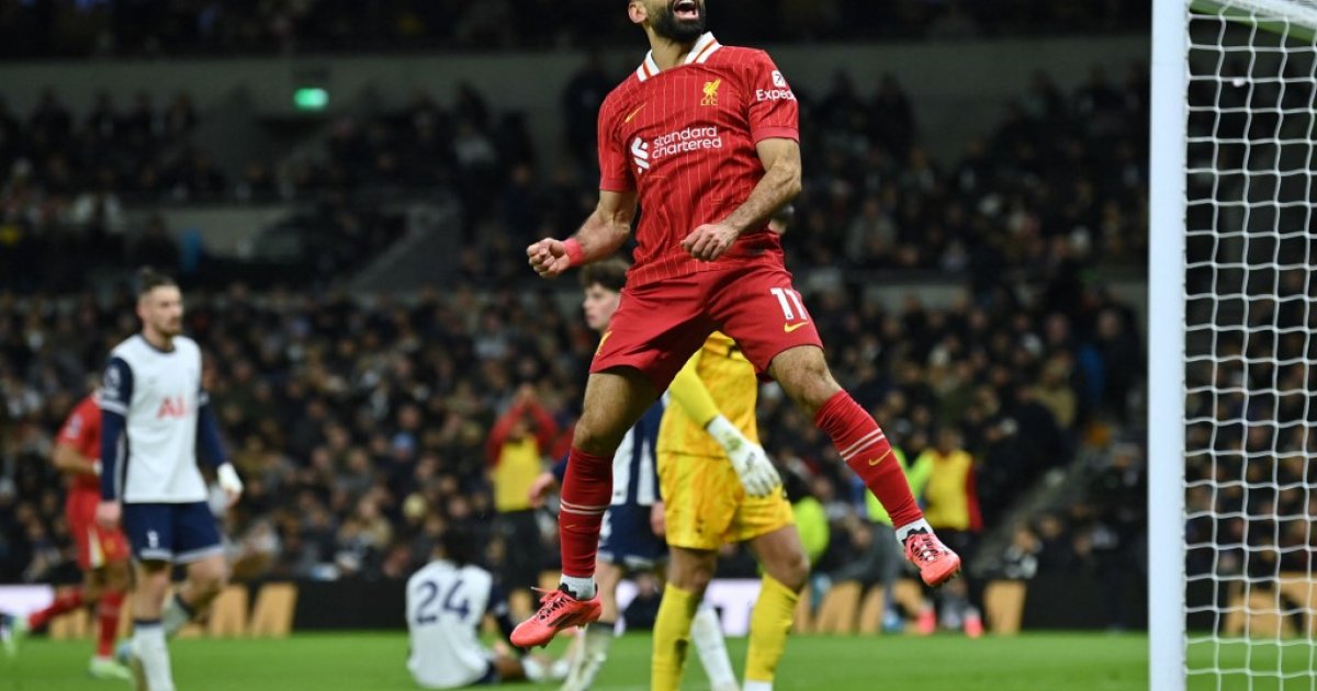 Salah stars as rampant Liverpool hit Spurs for six