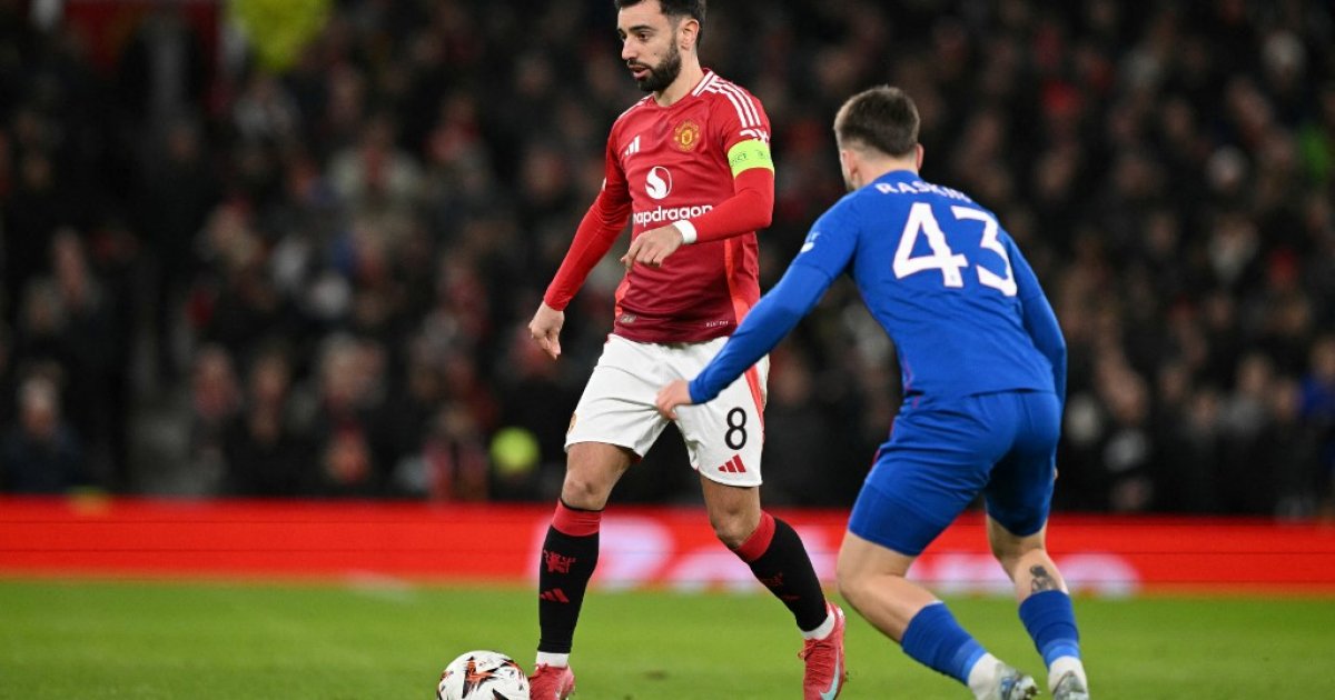 Fernandes hands Man Utd dramatic victory over Rangers