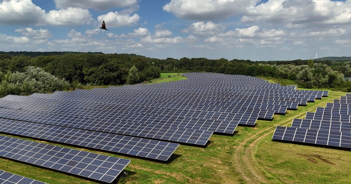 Clean energy begets clean air