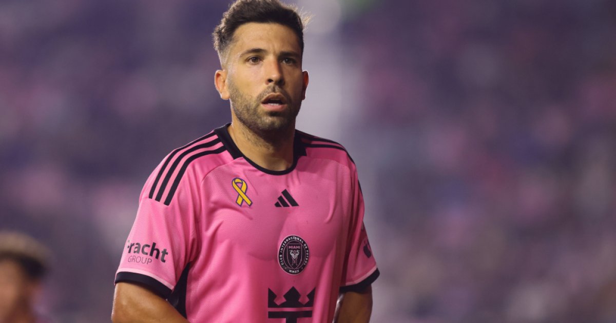 Alba inks Inter Miami extension to 2027
