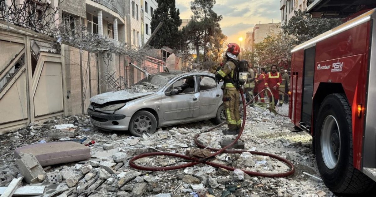 Israel urges evacuation in Tehran ahead of strikes