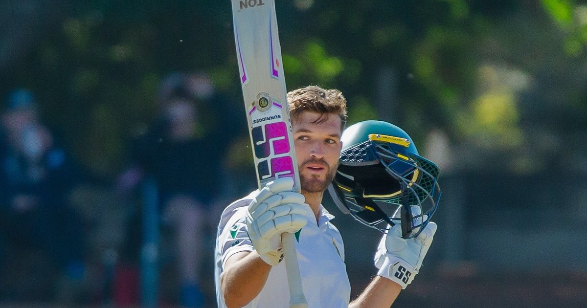 South Africa's Mulder threatens Lara Test record before declaring