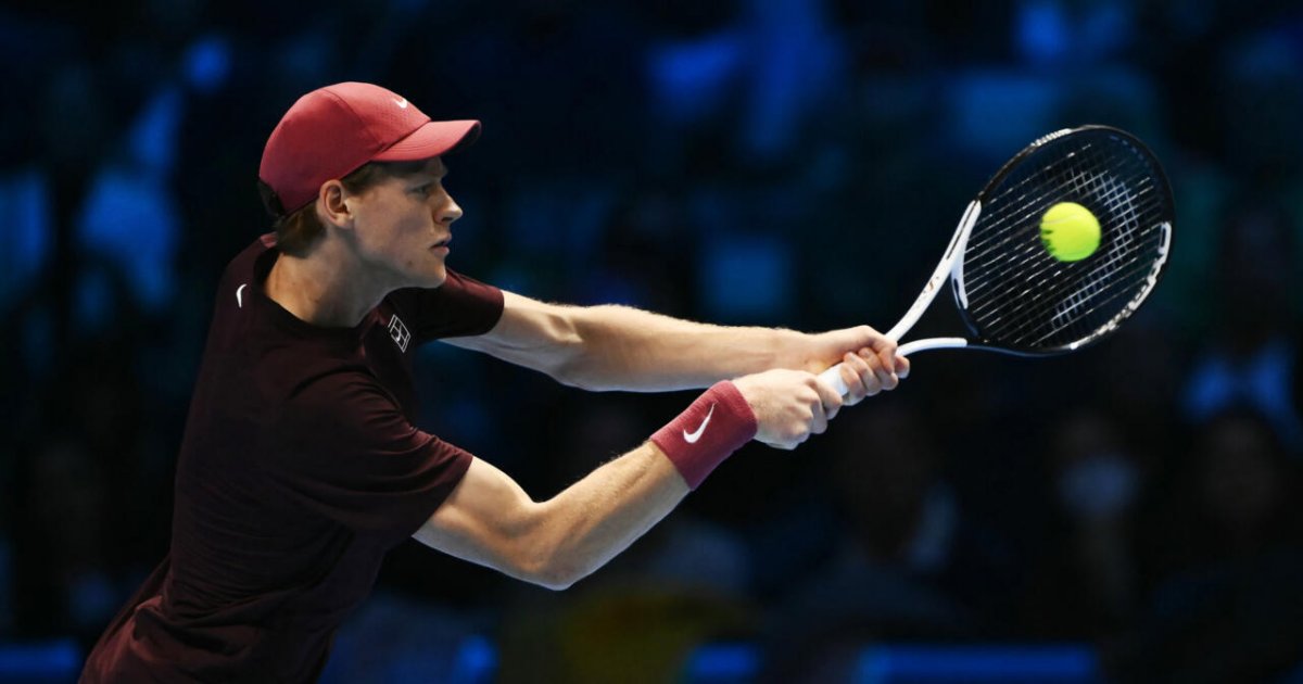 Top seeds Sinner, Zverev reach Madrid Open final