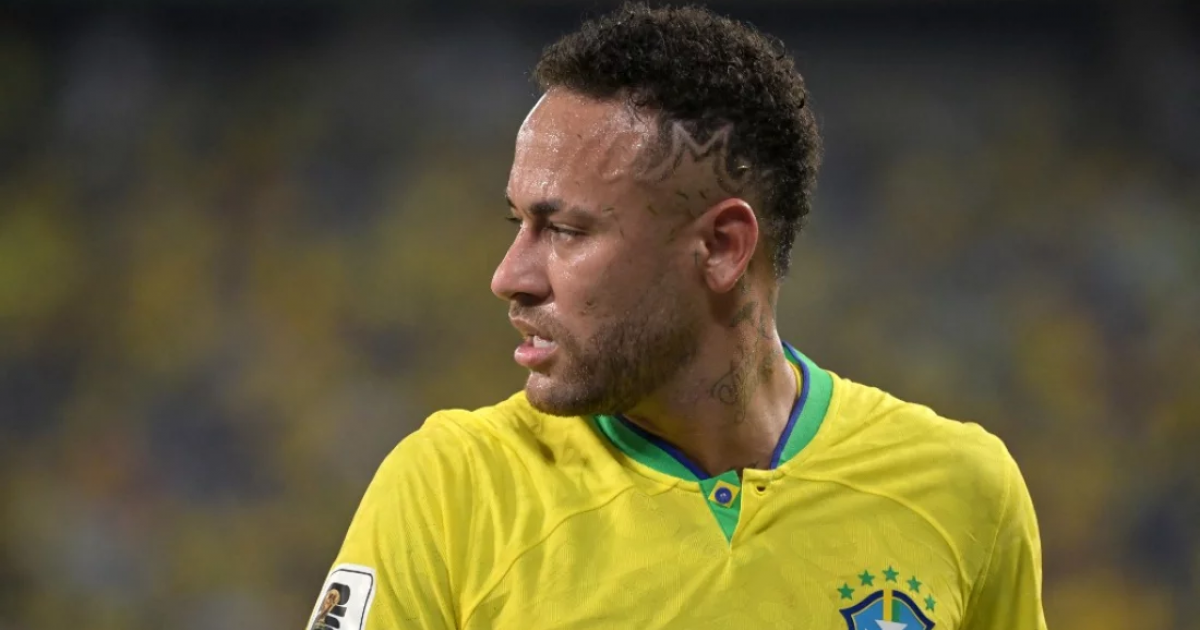 Neymar confirms knee surgery after securing Santos’ Serie A survival