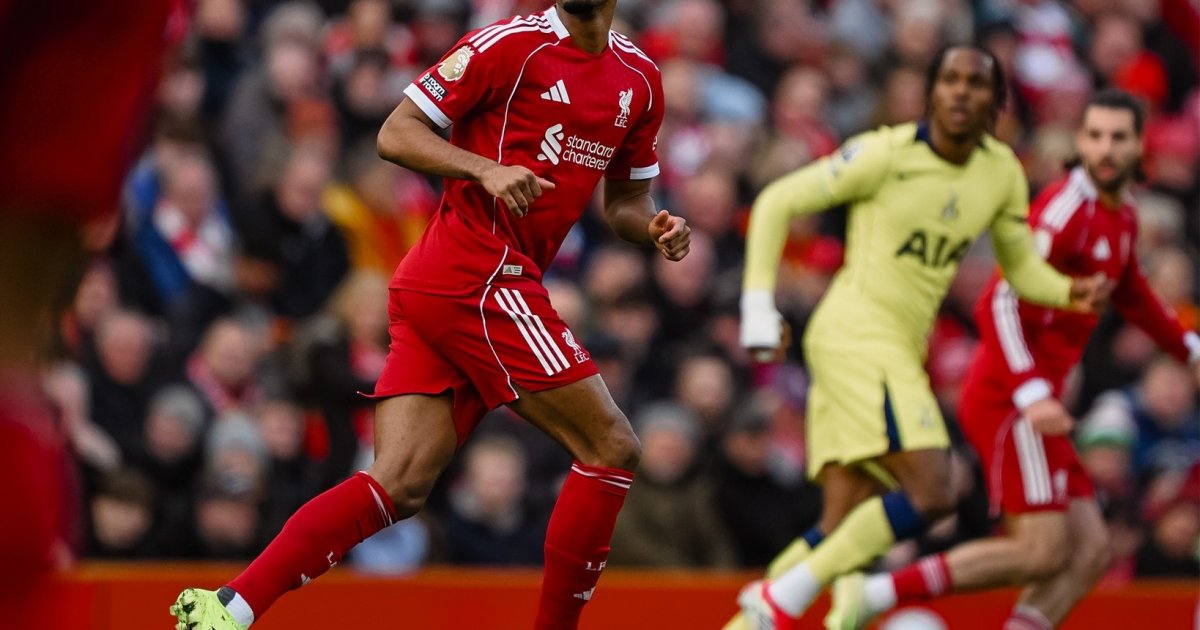 Liverpool concede late again, dropped points threaten Champions League ...