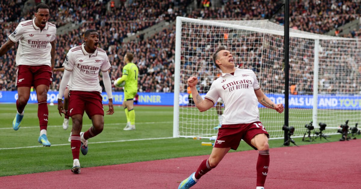 Arsenal glimpse title glory as VAR 'earthquake' rocks EPL