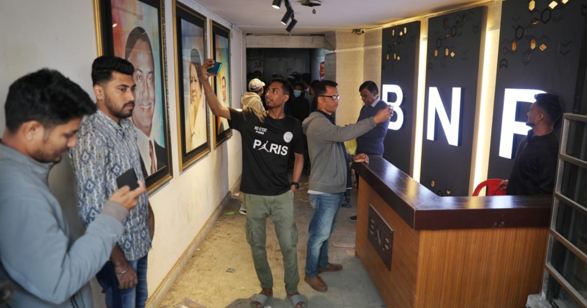 BNP leaders break lock to enter Naya Paltan office after 75 days