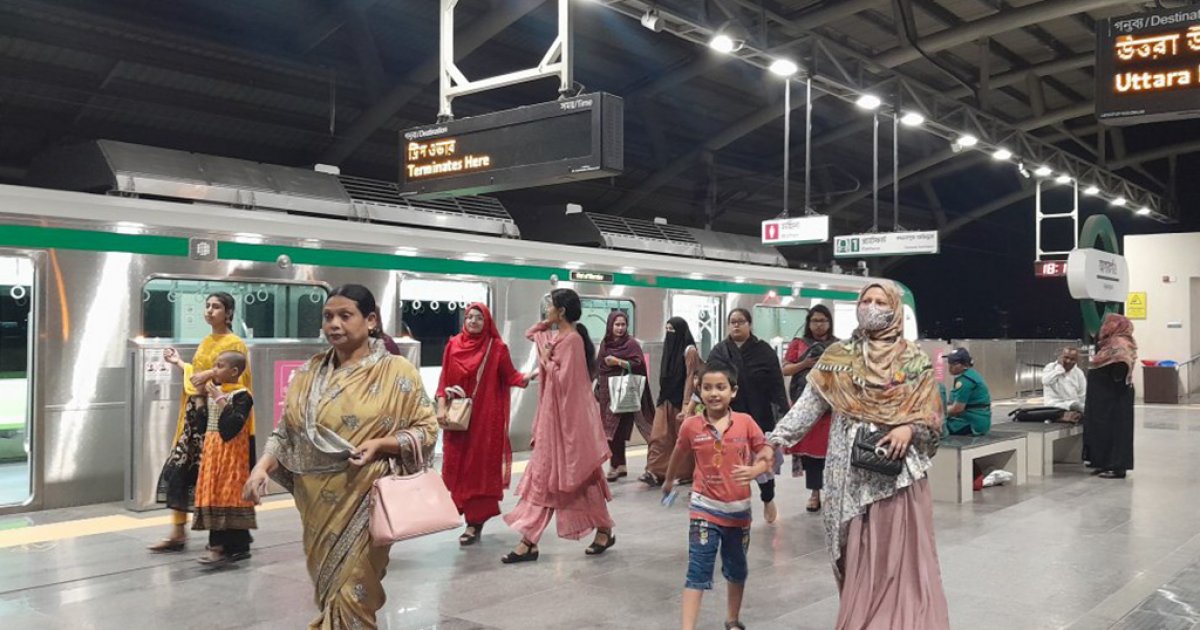 Dhaka metro rail: MRT plans to build 3 skywalks at key stations