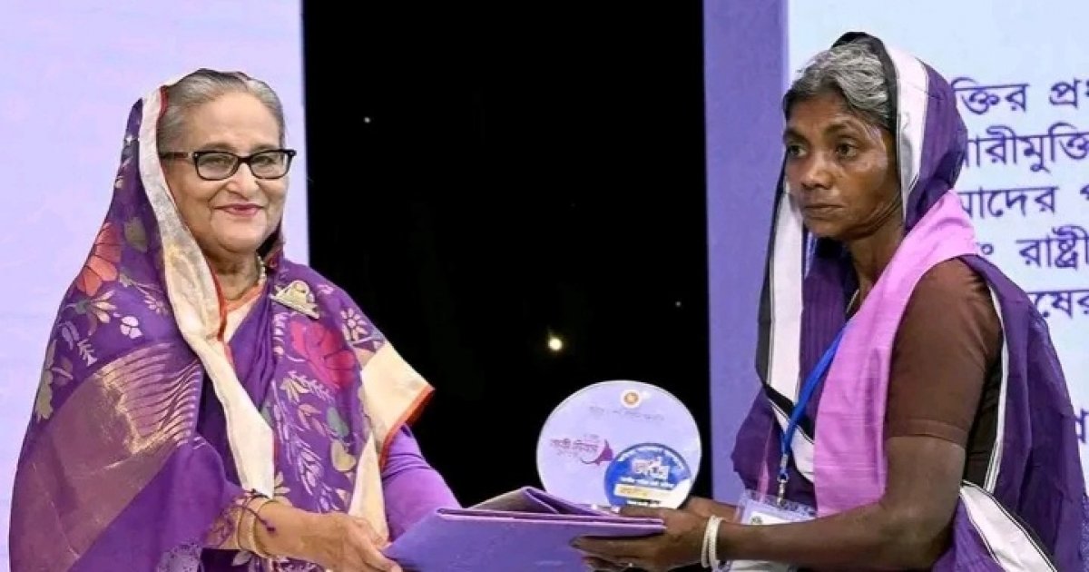 Moulvibazar tea worker receives Best Joyeeta Award