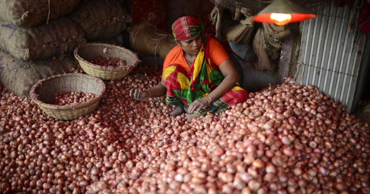 India to export onions to Bangladesh, 5 other countries