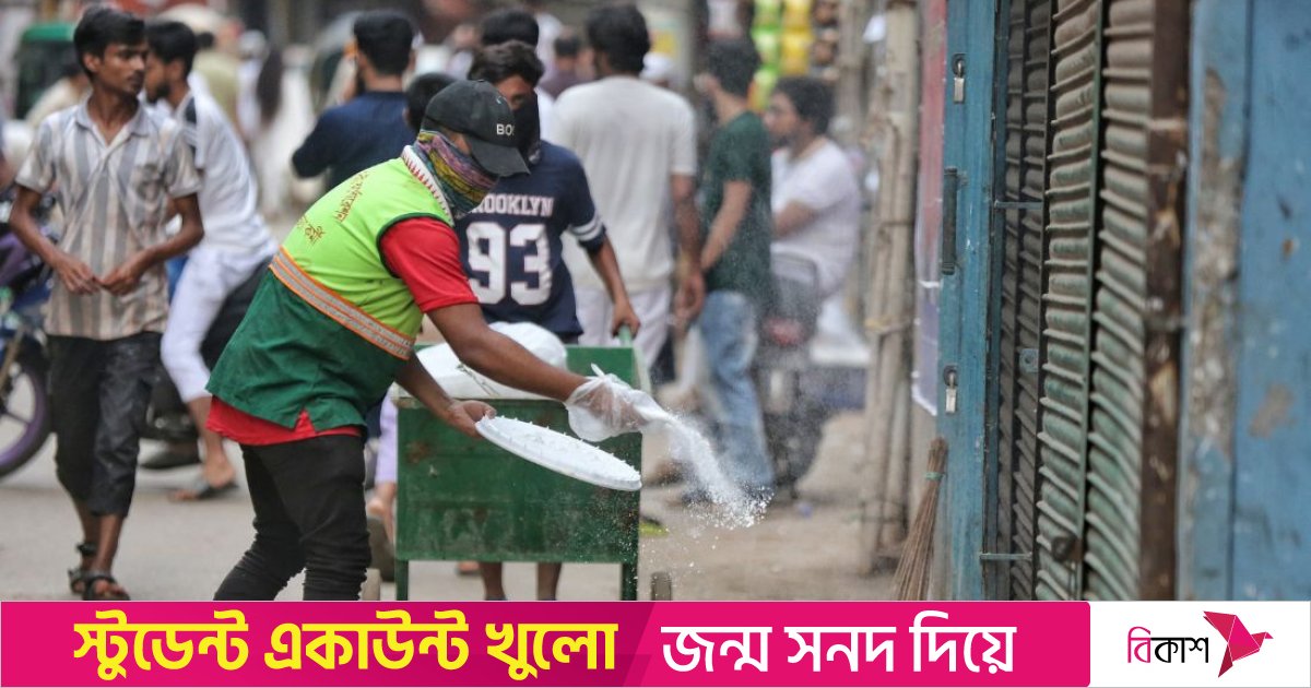 In pictures: DNCC, DSCC workers cleaning animal waste in Dhaka