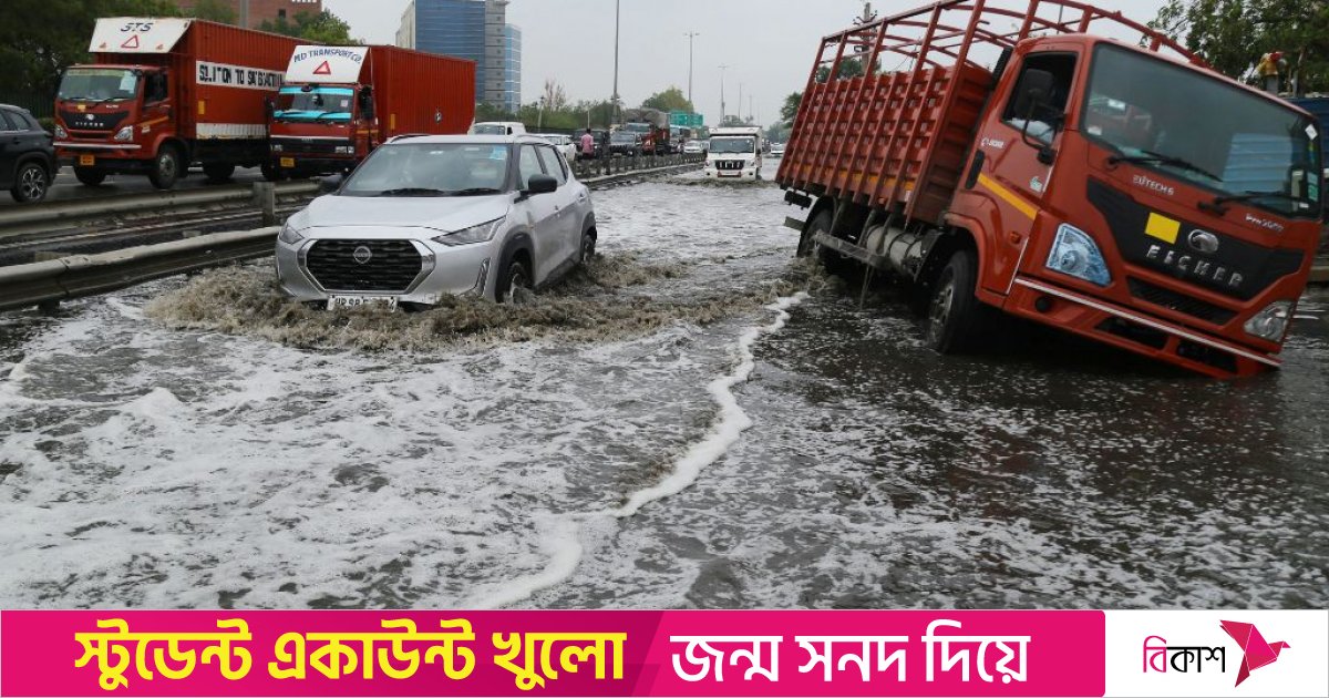 11 dead in Delhi after heavy rain, flight operations stutter