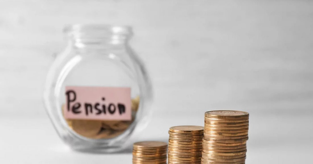 How many joined universal pension scheme in a month?