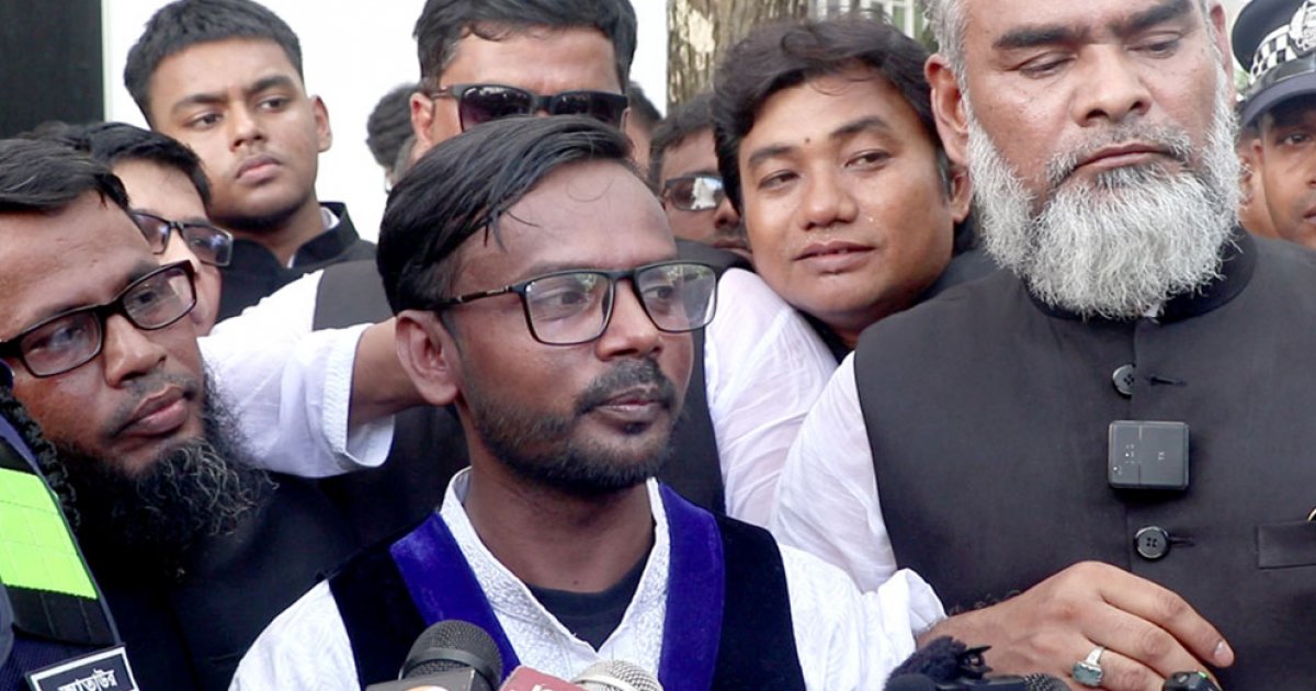 Hero Alom joins Muktijuddho Projonmo League, visits Tungipara