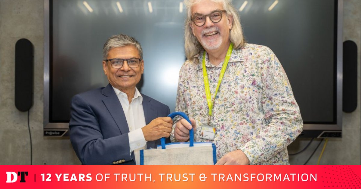 ULAB signs MoU for conducting workshop series with Goethe Institute and ...