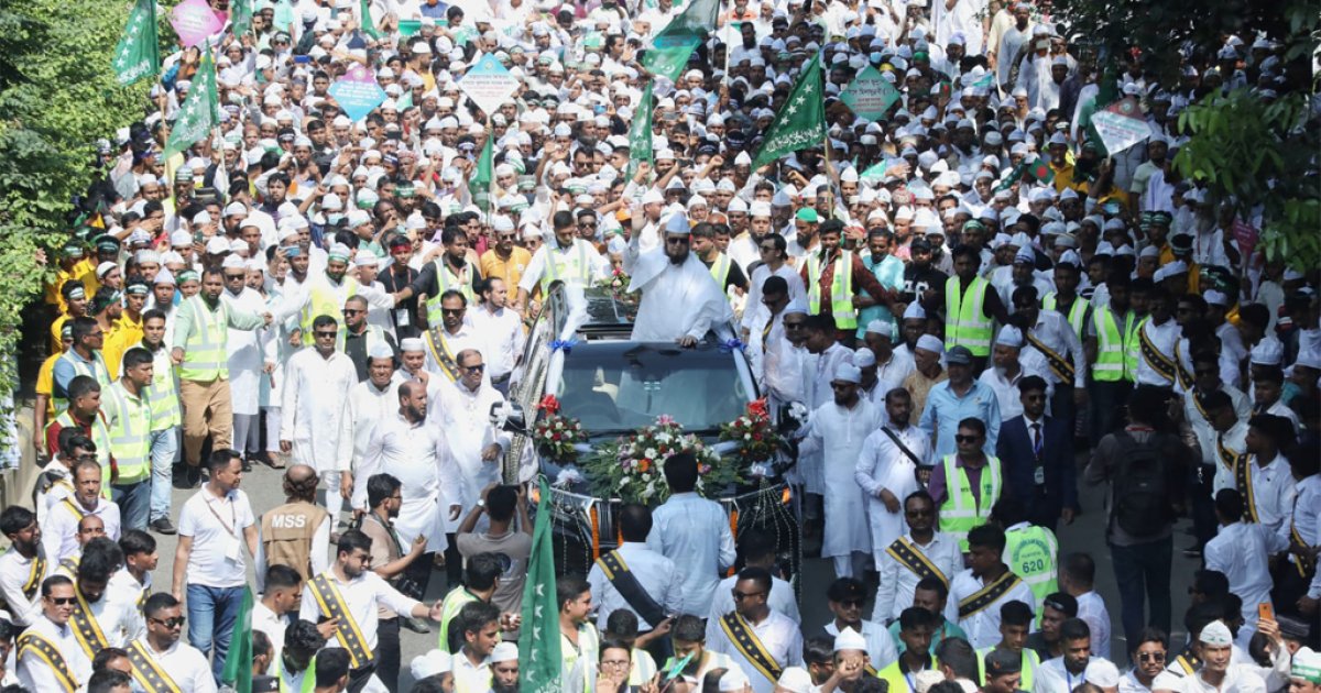 Eid-e-Miladunnabi: Thousands join Jashne Julush for Muhammad (PBUH)