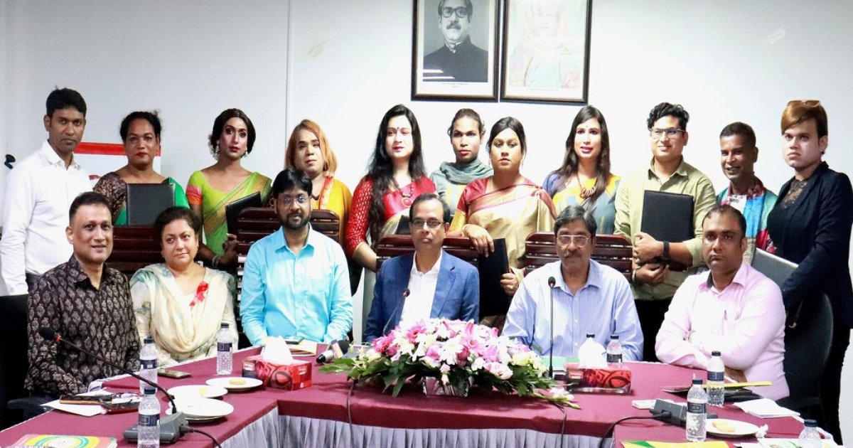 Nine transgender entrepreneurs awarded with business grants