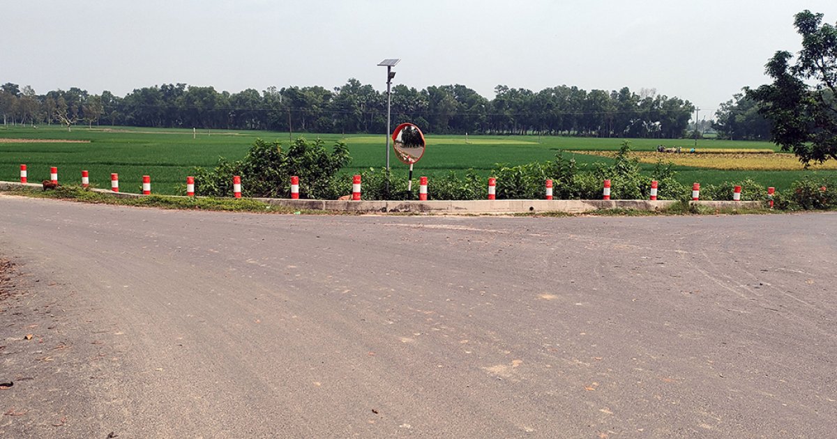 Enhanced road safety: Naogaon Introduces game-changing convex mirrors