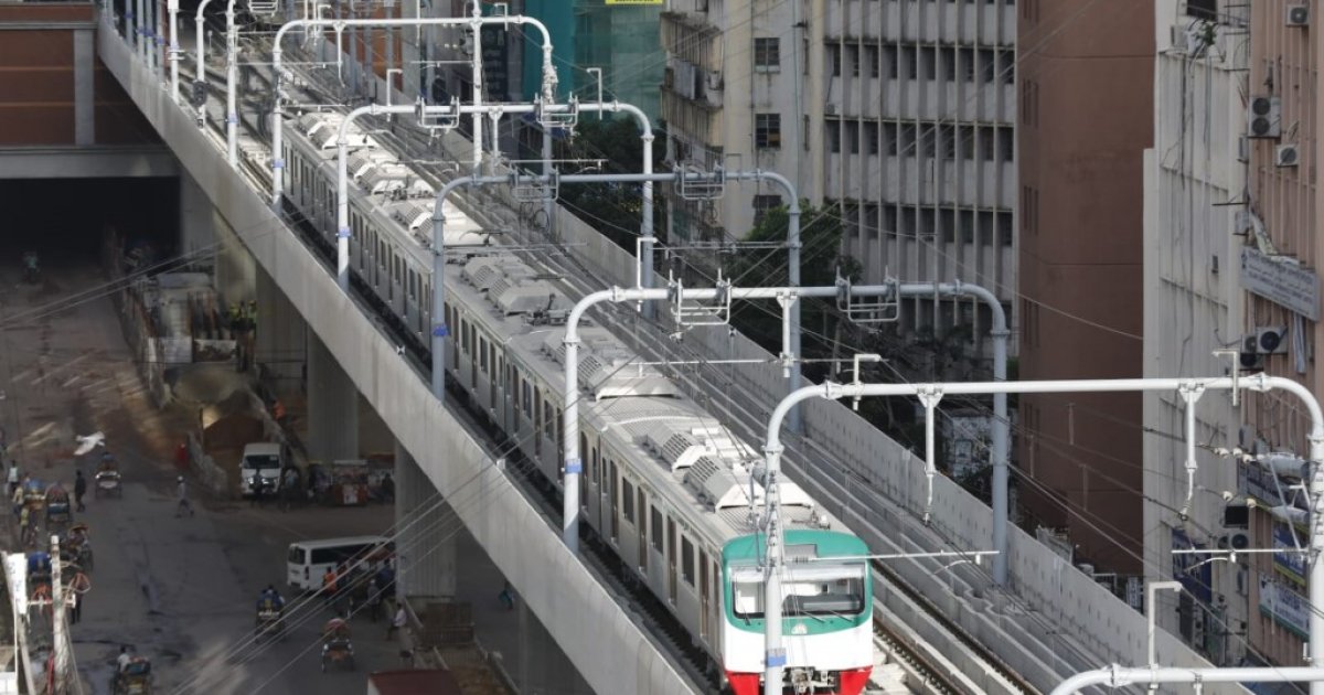 All you need to know about metro rail Agargaon-Motijheel section