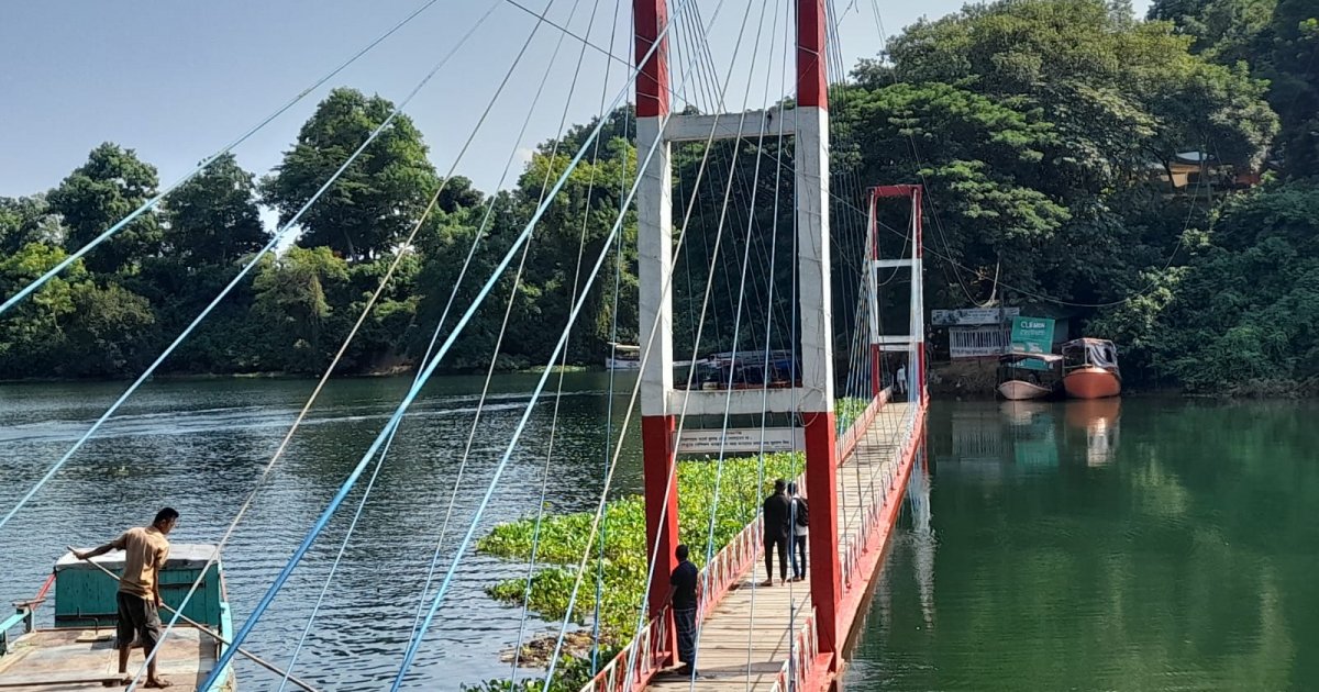 Kaptai hanging bridge in Rangamati opens to tourists after over one month