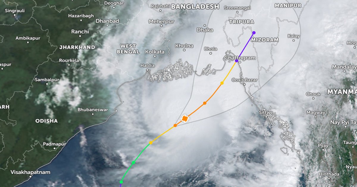 Cyclone Hamoon: Danger signal no 7 for Chittagong, Payra ports