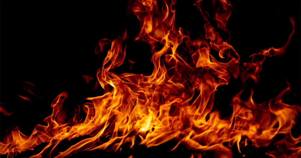 Turag Paribahan bus set on fire in Dhaka’s Dholaipar