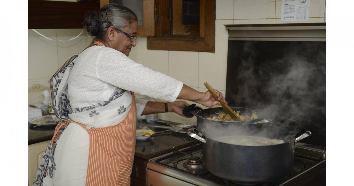 FB post shows PM Sheikh Hasina cooking