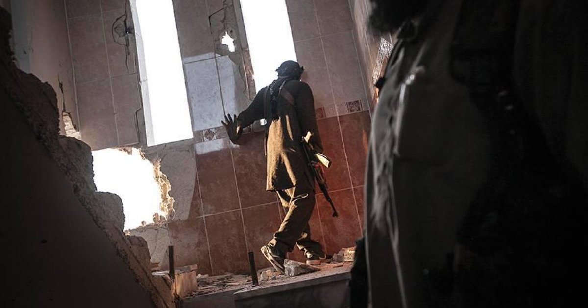 Syrian rebels capture post near Jordan border