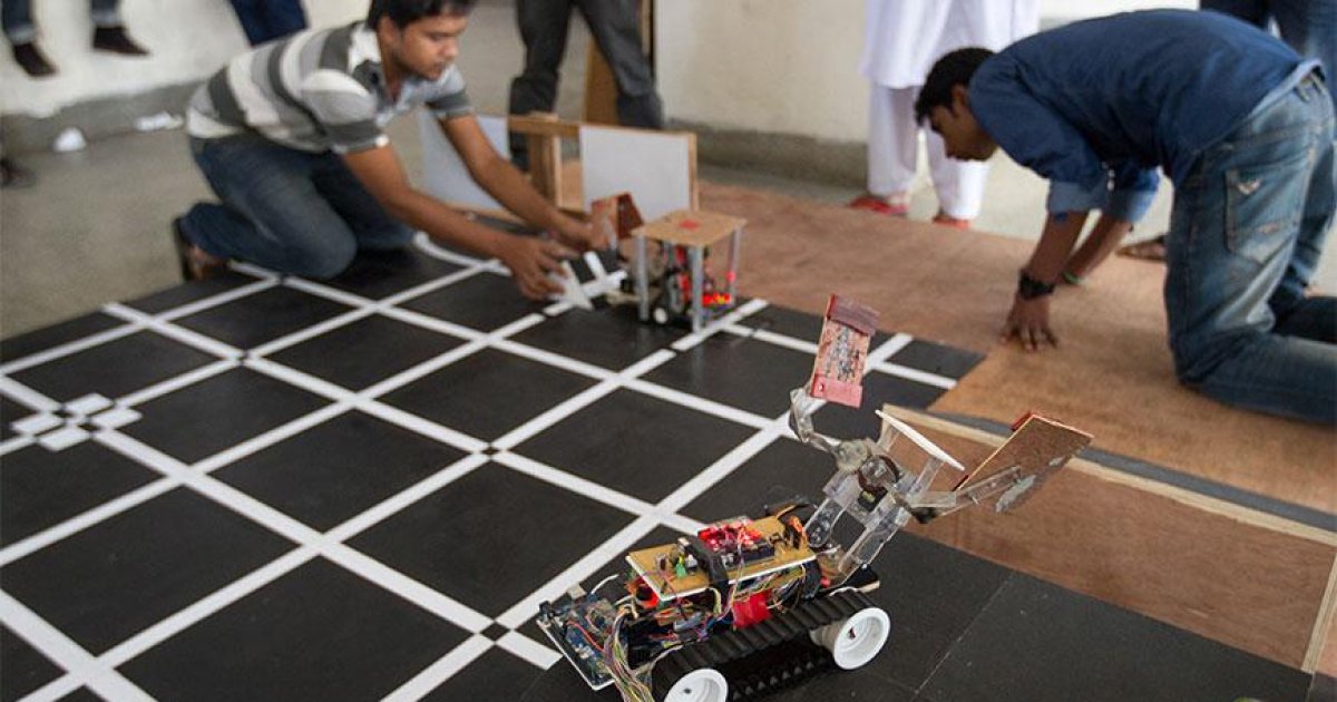 Robotics showdown at Buet