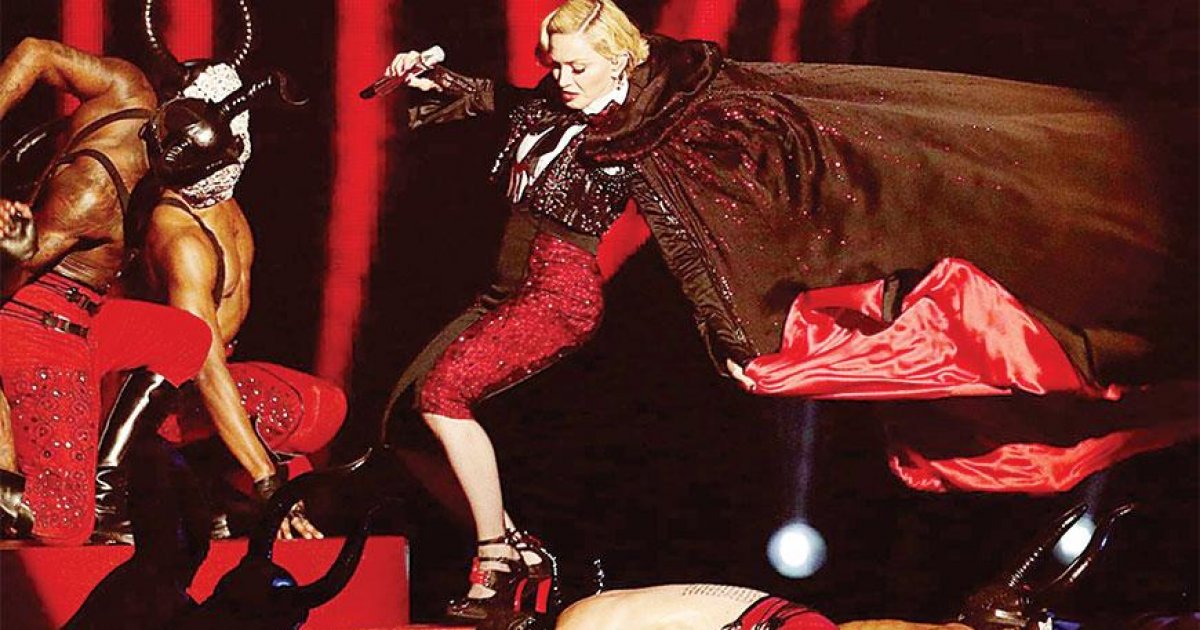 Madonna falls off stage at Brit Awards