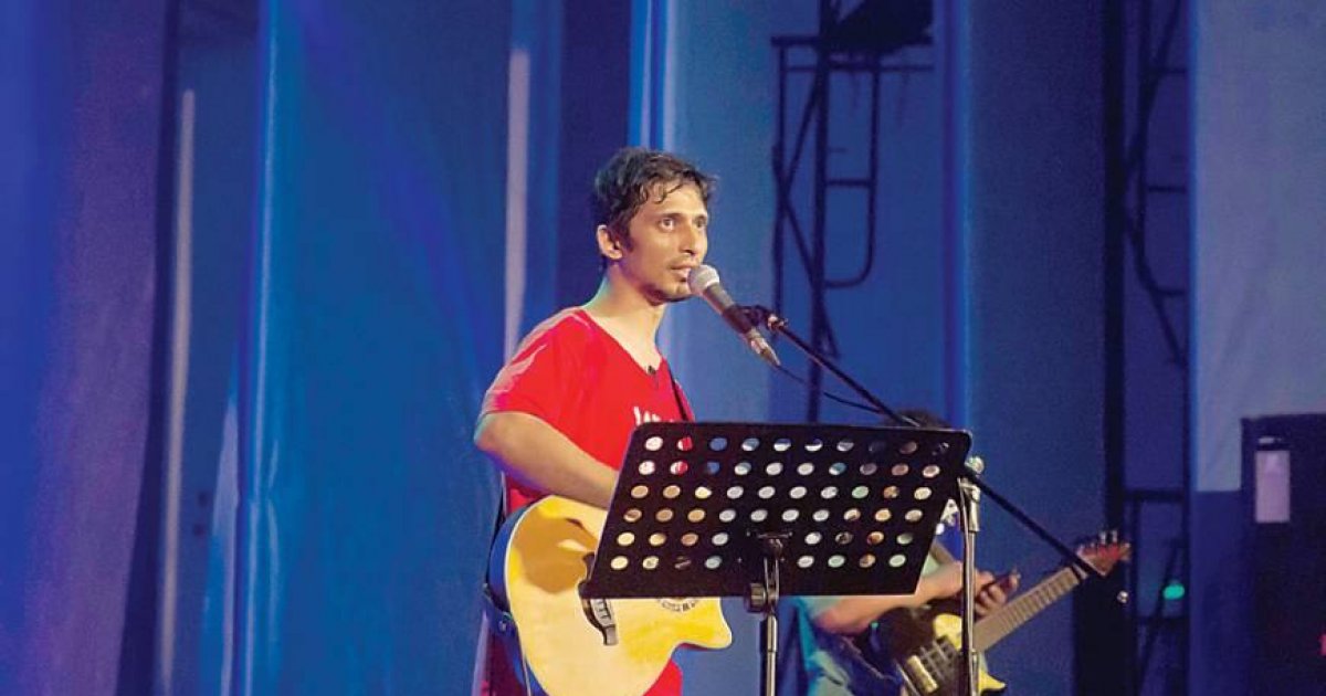 Arnob releases Khoob Doob in aid of charity