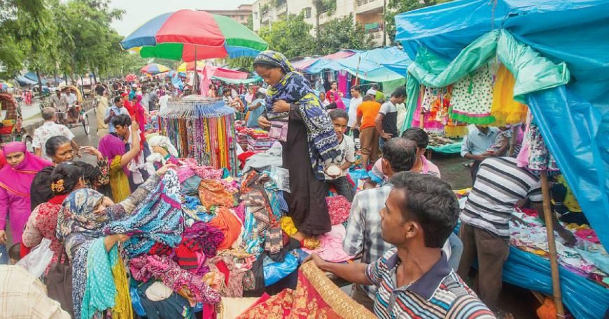 Hawkers pay Tk9.3 crore in extortion each day