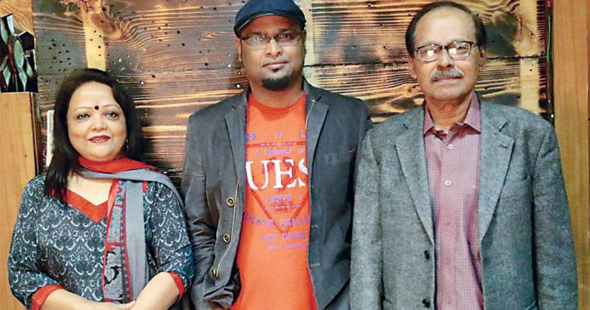 Sabina Yasmin and Syed Abdul Hadi in a duet