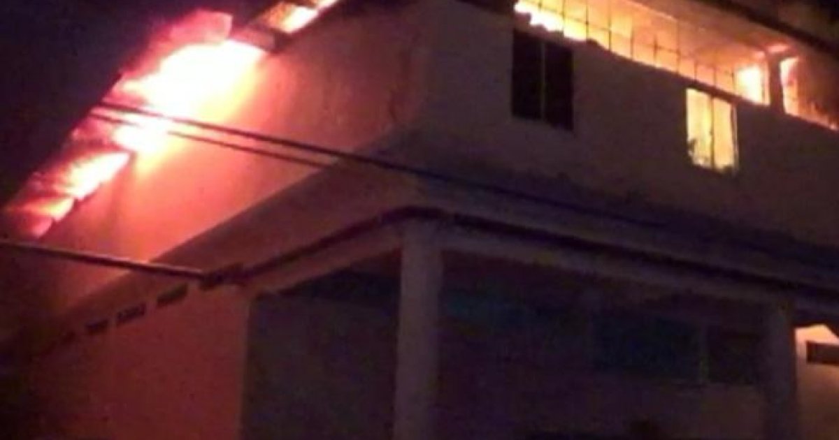 8 workers burnt in Savar textile mill fire