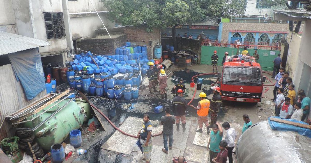 6 killed in Munshiganj textile mill fire