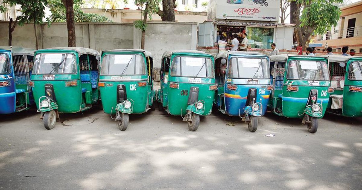CNG autorickshaw sector continues to ignore passenger welfare