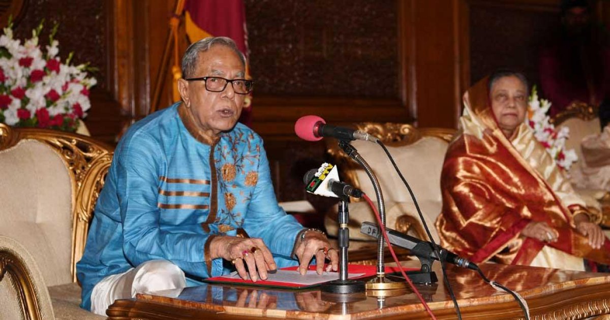 President: Work together to prevent evil hindering development