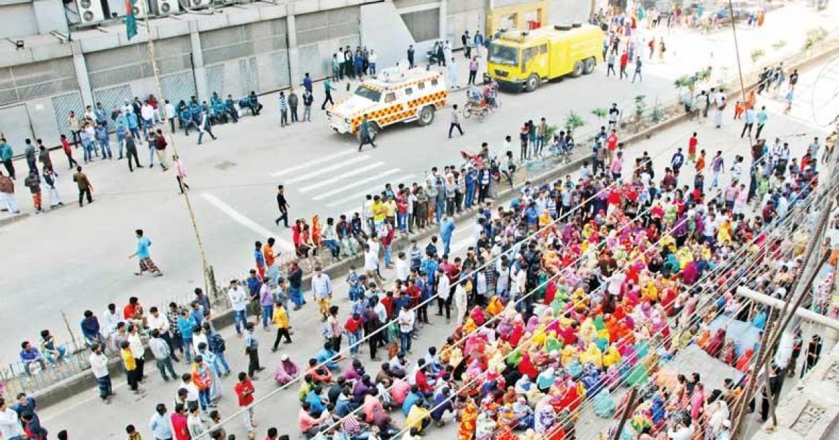 RMG workers protest for 3rd day, block Dhaka roads