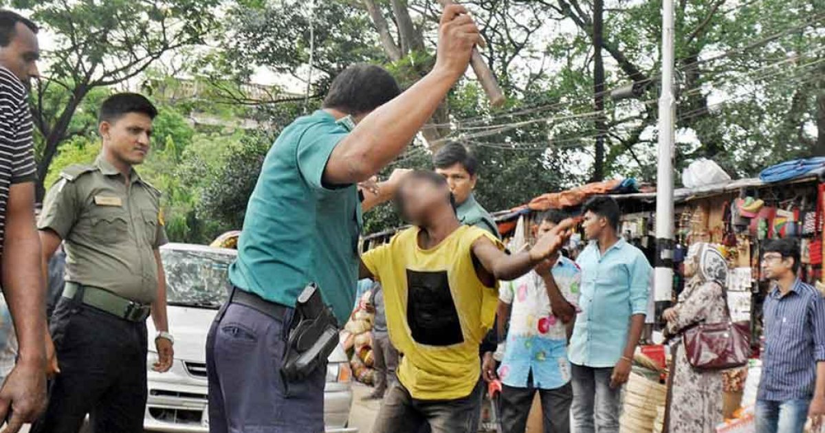 Police beat juvenile for stealing watermelon