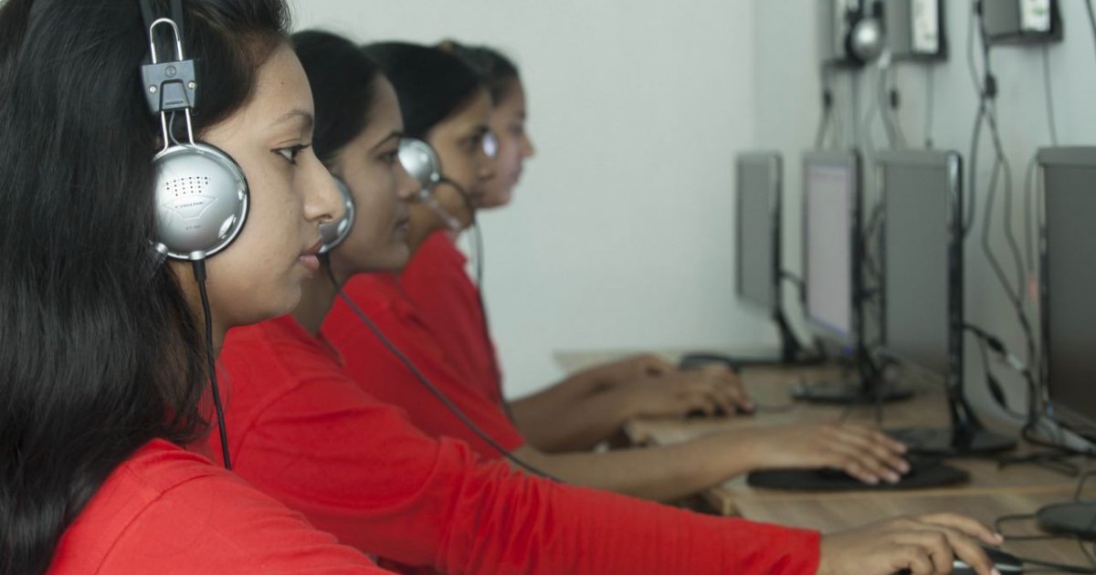 Life on the frontline during coronavirus: Hotline workers under huge ...