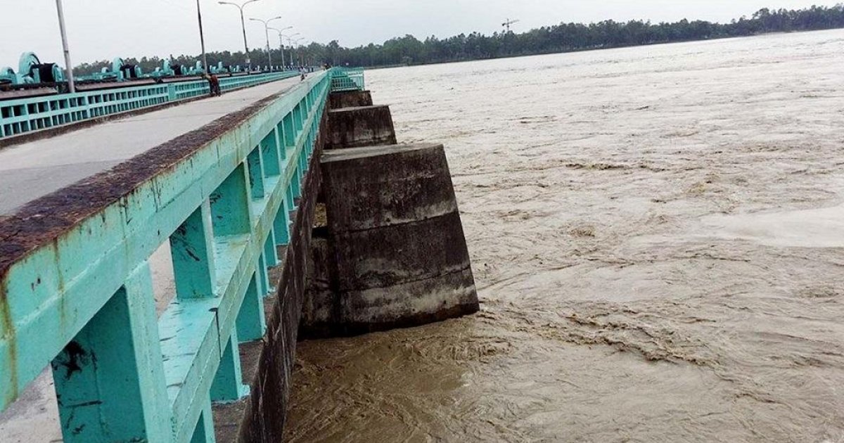 Teesta flowing above danger level as India opens barrage gates