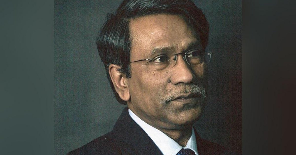 Dr Ali Riaz establishes award for exceptional graduate students